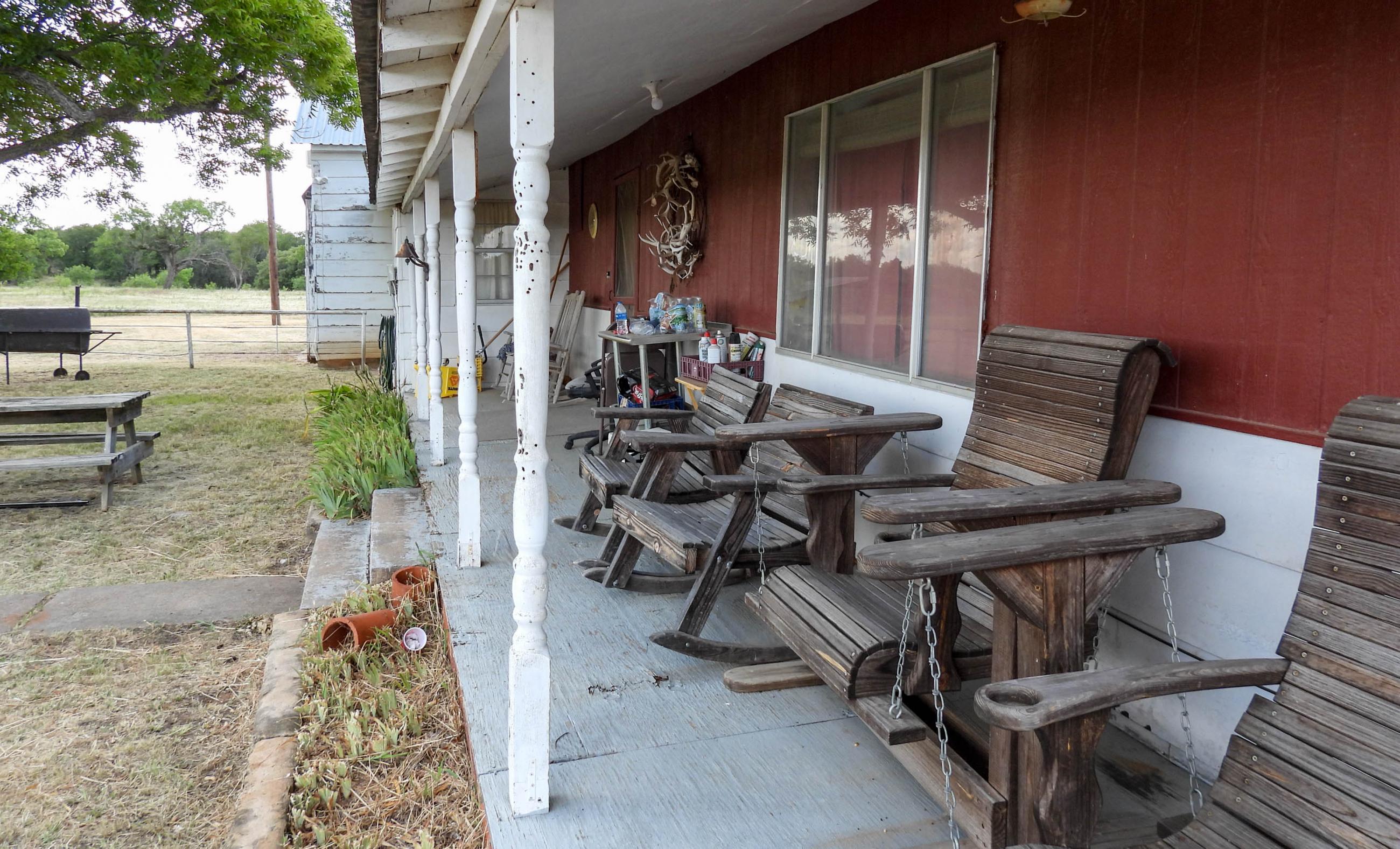 Warren Ranch Curry Pasture | Chas S. Middleton