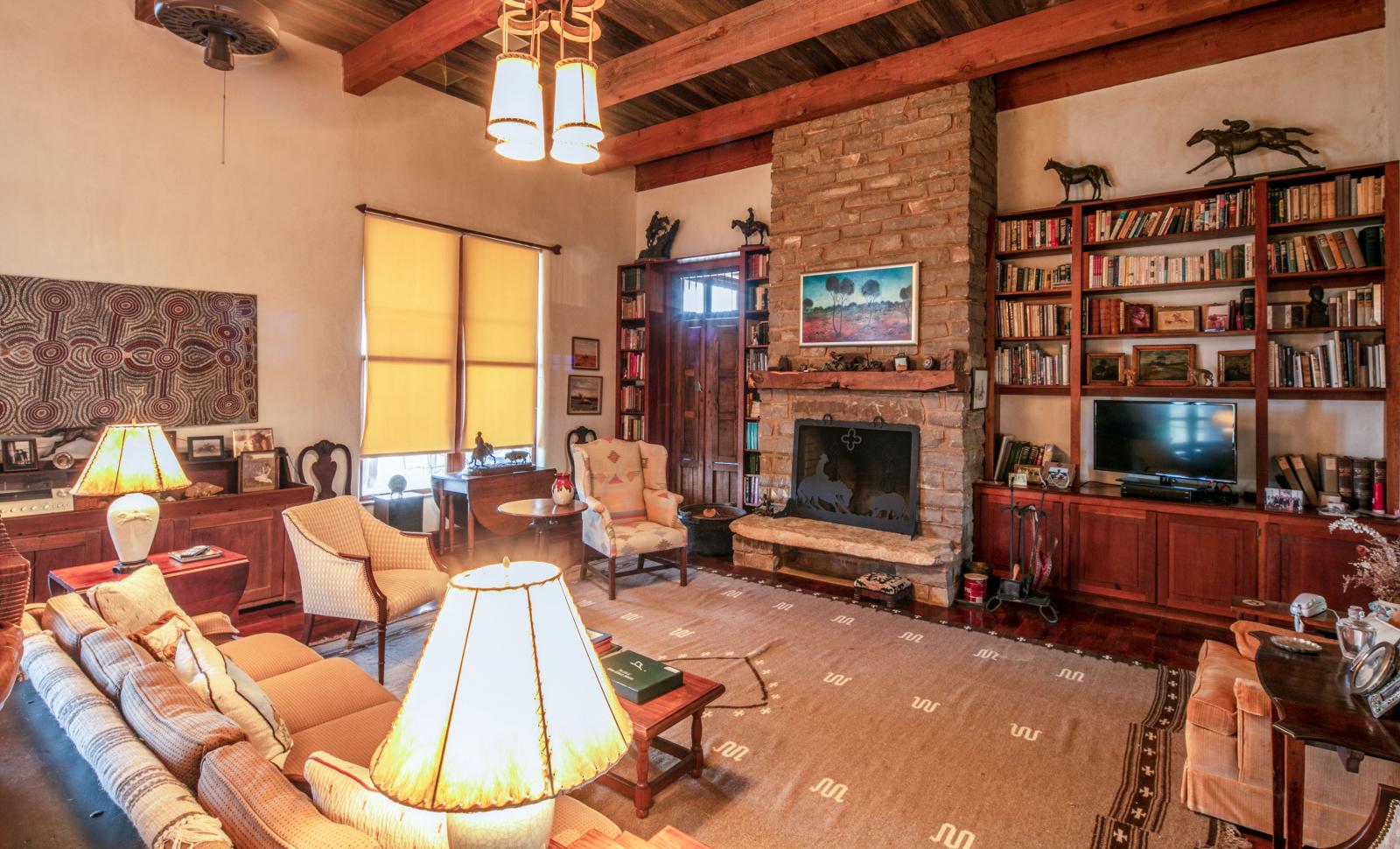 Silverbrook-Pecan Bayou Ranch | Chas S. Middleton