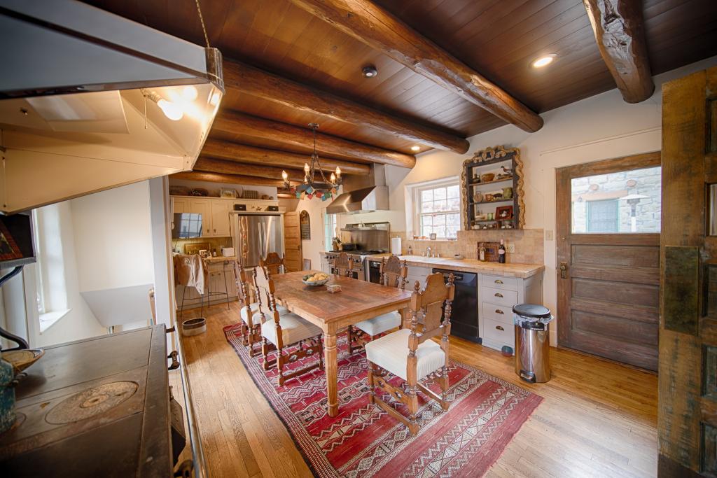 Patrick and Lisa Swayze's Rancho de Dias Alegres | Chas S. Middleton