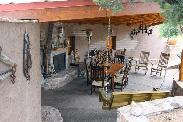 La Bonita Ranch | Chas S. Middleton