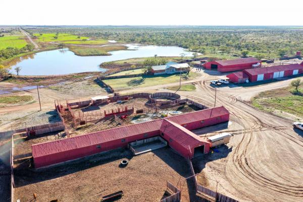 Swenson Family Flat Top Ranch | Chas S. Middleton